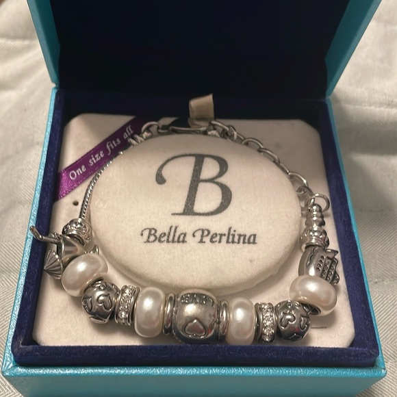 bella Perlina | Jewelry | Bella Pearlina Bracelet | Poshmark